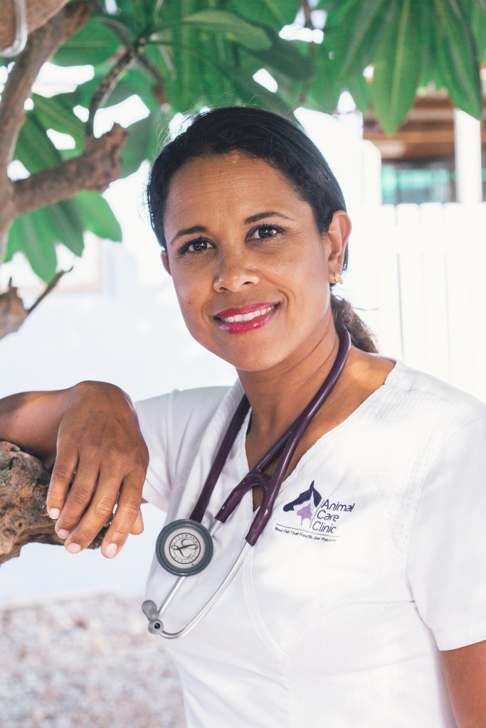 Meet the team – Animal Care Clinic Aruba